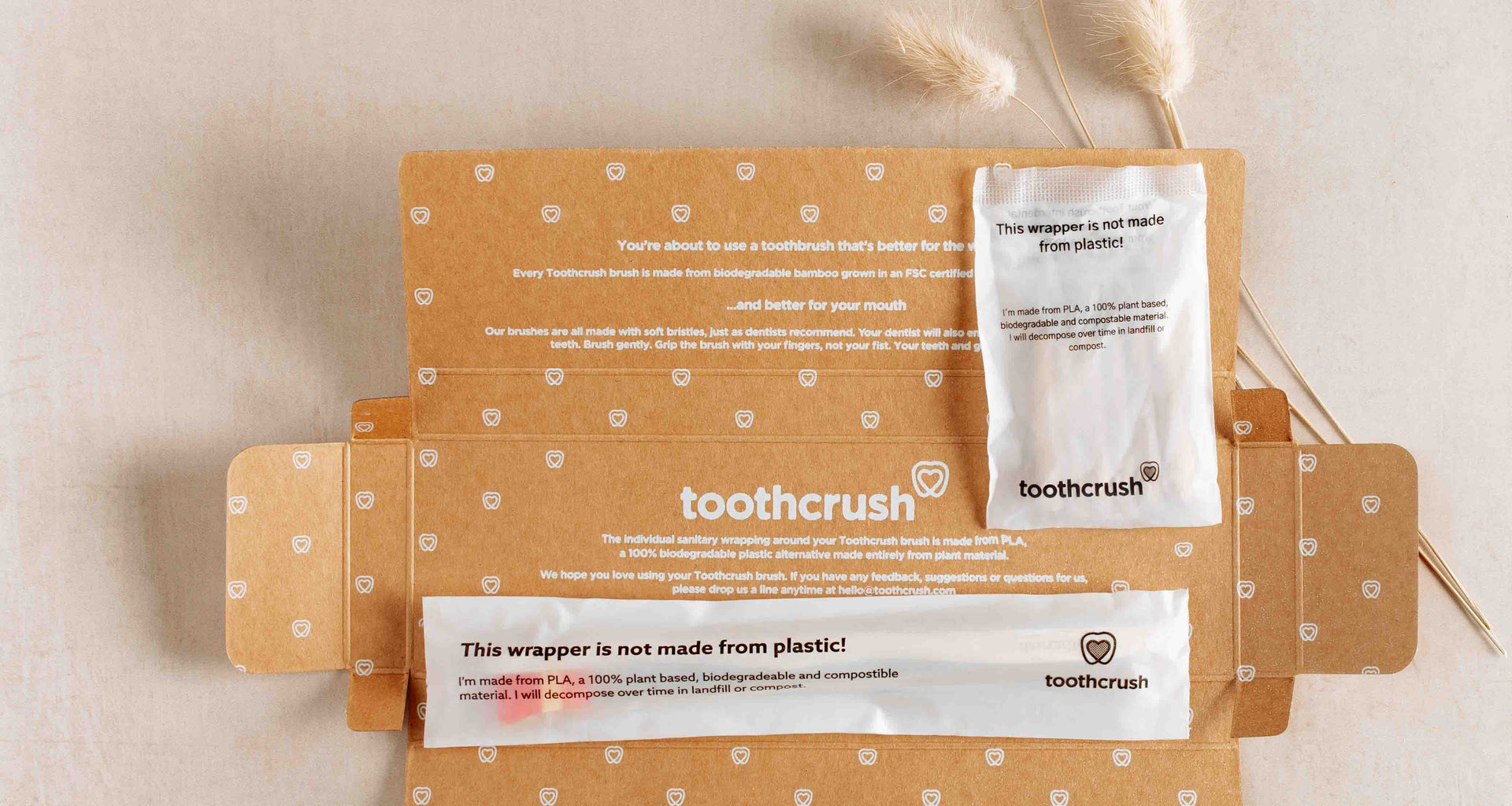 Toothcrush. Eco friendly and Convenient Bamboo Toothbrushes